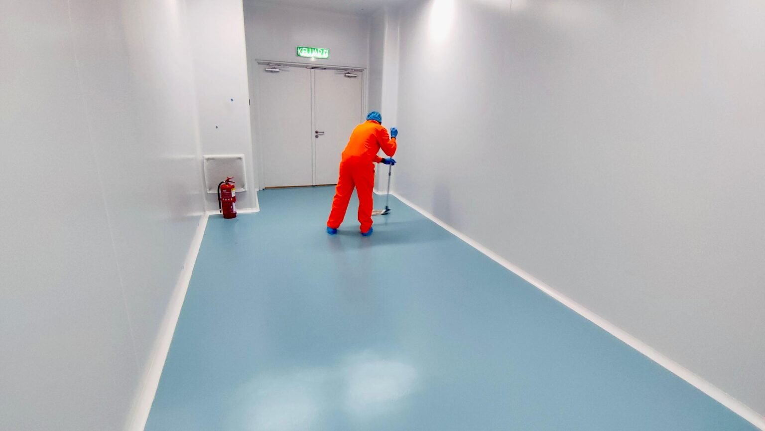 Essential Guide for Efficient Cleanroom Cleaning Procedures